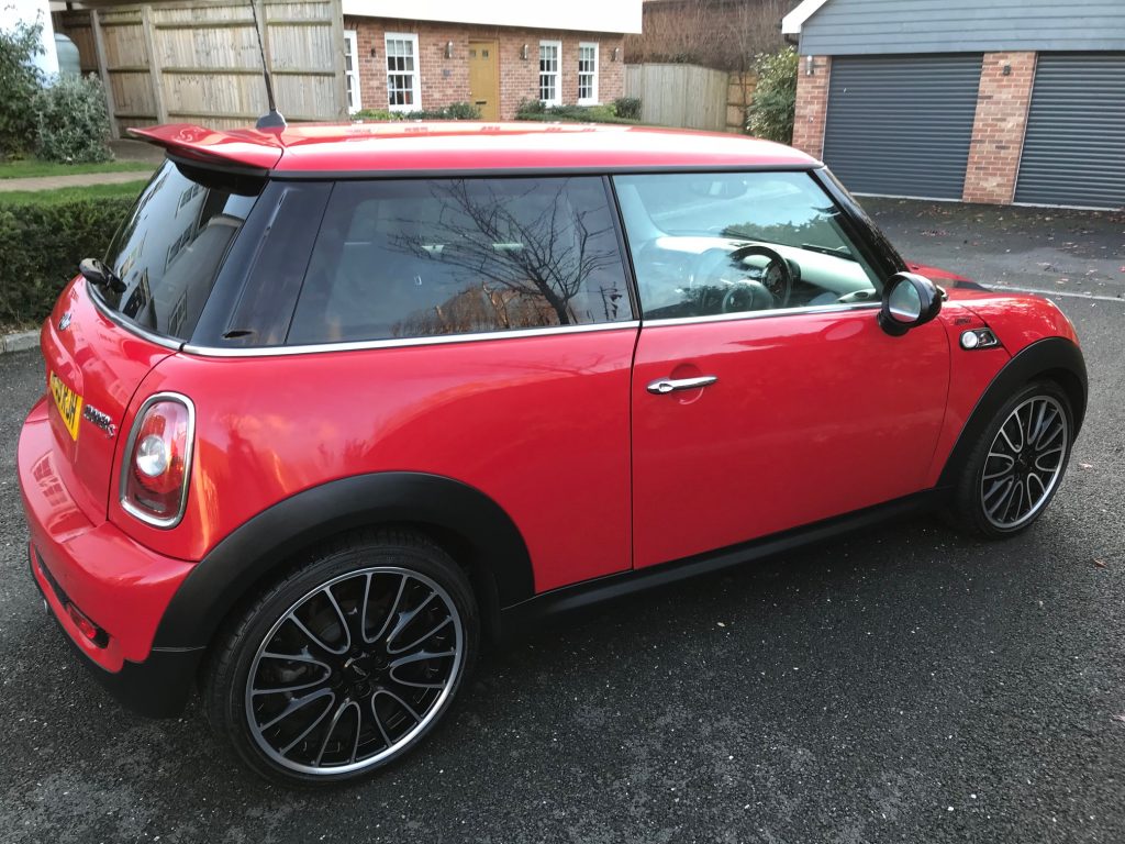 Red Mini Cooper S. – Pool Lane Classics